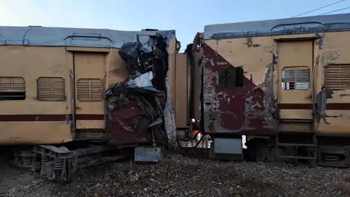 VIJAY UPADHYAY - 11 coaches of Bandra Terminus-Jodhpur Suryanagari ...