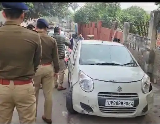 VIJAY UPADHYAY - Tej shoe factory Agra manager Atul Agarwal hanged ...